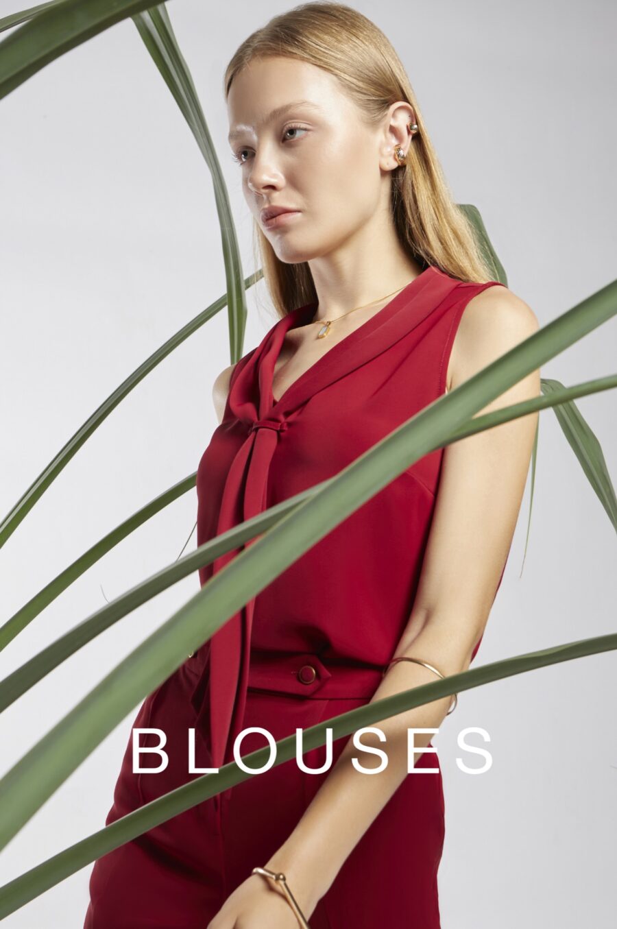 ESPADA – Discover the perfect and neat outfits that represent who you are.